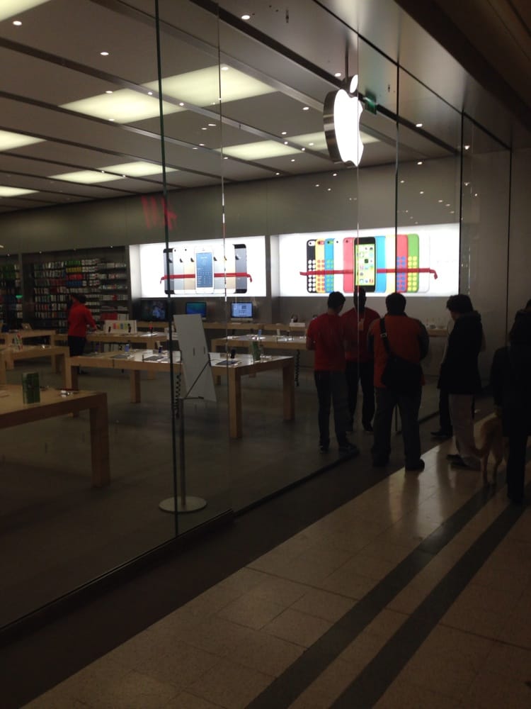 APPLE STORE - Updated July 2025 - The Glades Bromley Shopping Centre ...