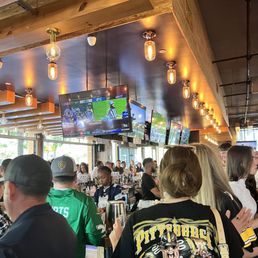 BRONSON BIERHALL - Updated April 2026 - 391 Photos & 305 Reviews - 4100 ...