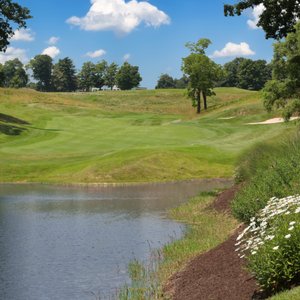 EDGEWORTH CLUB - Updated December 2025 - 18 Photos - 511 East Dr ...