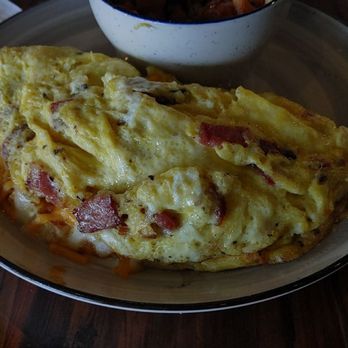 BUBBLY HEN - Updated May 2025 - 115 Photos & 64 Reviews - 7915 Vaughn ...