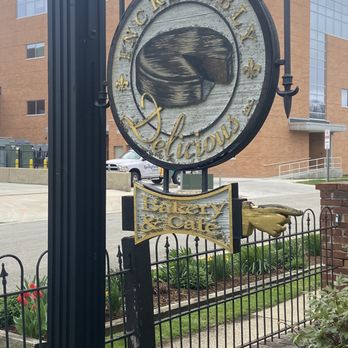 INCREDIBLY DELICIOUS - Updated December 2025 - 127 Photos & 176 Reviews ...