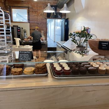 BAKERBOTS BAKING - Updated June 2025 - 412 Photos & 329 Reviews - 1242 ...