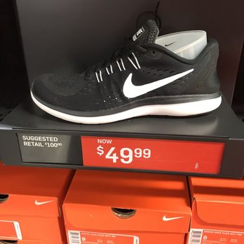 NIKE COMMUNITY STORE - DETROIT - Updated December 2025 - 48 Photos & 45 ...