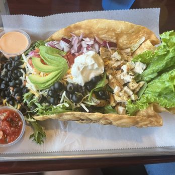 19 HANDLES PUB & GRILL - Updated December 2024 - 470 Photos & 462 ...