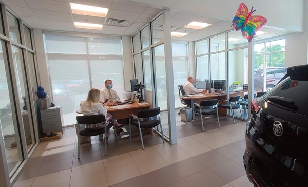 SPRINGFIELD CADILLAC GMC - Updated December 2025 - 28 Photos & 40 ...