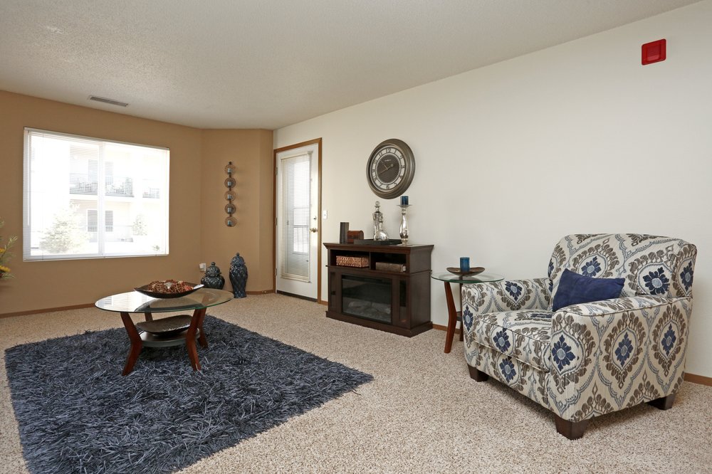 SUNSET TRAIL APARTMENT HOMES - Updated November 2024 - 15 Photos - 3639 ...