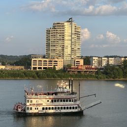 MONTGOMERY INN - THE BOATHOUSE - Updated March 2025 - 666 Photos & 775 ...