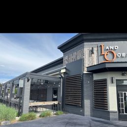 LAND OCEAN RESTAURANT MERIDIAN - Updated January 2025 - 324 Photos ...