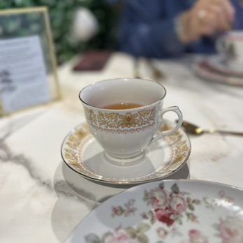 WISTERIA TEA ROOM & CAFE - Updated July 2024 - 336 Photos & 254 Reviews ...