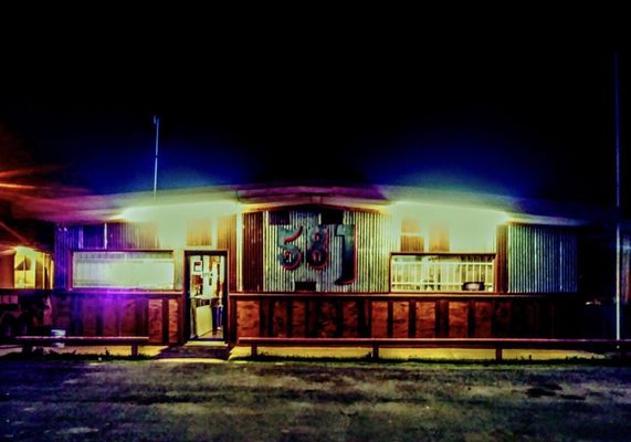 58 JUNCTION CAFE & ICE HOUSE - 31 Photos - Barbeque - 13774 Farm To ...