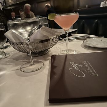 CRAIG’S - Updated June 2024 - 1255 Photos & 1296 Reviews - 8826 Melrose ...