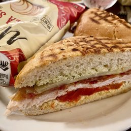 THE WHISTLING KETTLE TROY - Updated July 2025 - 278 Photos & 288 ...