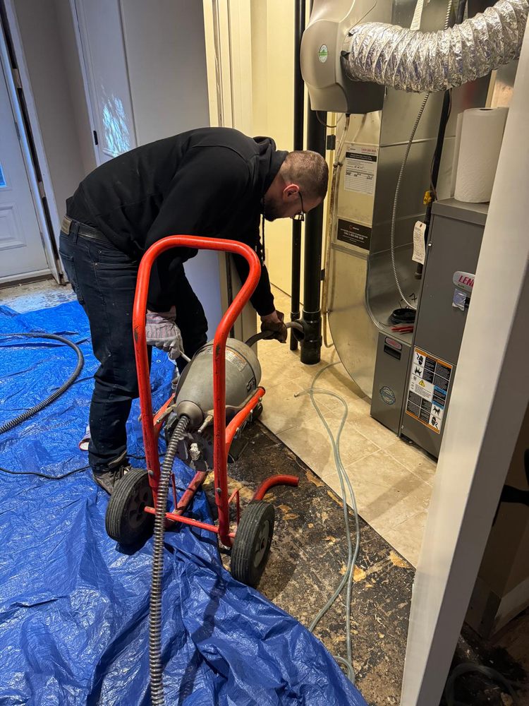 PLUMBER TO YOUR DOOR - Updated December 2024 - Request a Quote - 25 ...