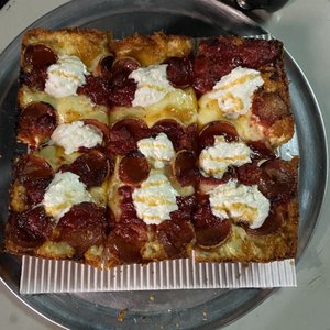 TETRA PIZZA GRILL - 15 Photos & 15 Reviews - 17 S 21st St, Philadelphia ...