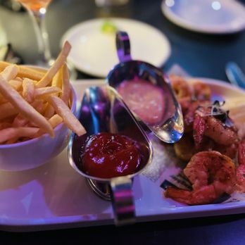 DOCKS OFF 5TH - Updated August 2025 - 400 Photos & 83 Reviews - 25 W ...