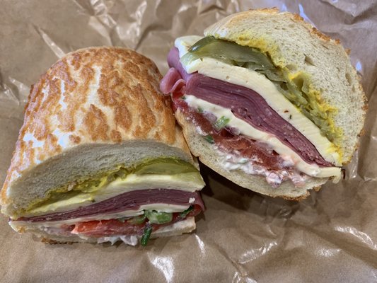 GENOVA DELICATESSEN - 302 Photos & 500 Reviews - 1105 S California Blvd ...