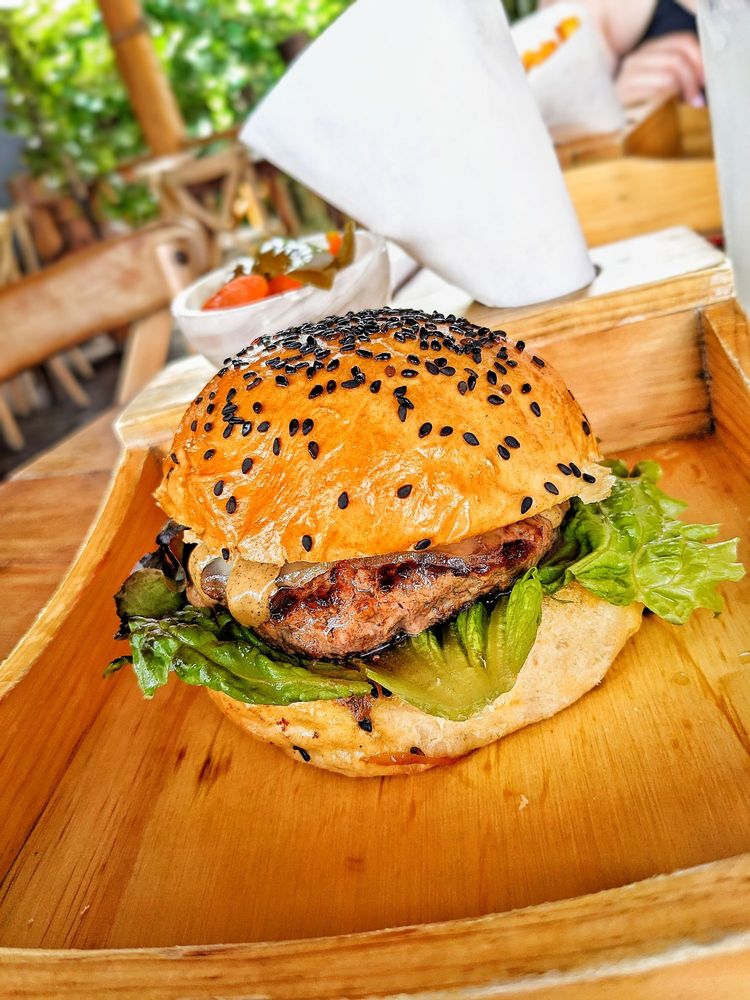 BURGER CORNER CANCUN - Updated January 2025 - Blvd. Kukulcan, Cancún ...