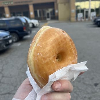 Monterey Donut - Cheap - Coffee & Tea - Updated June 2025 - 109 Photos ...