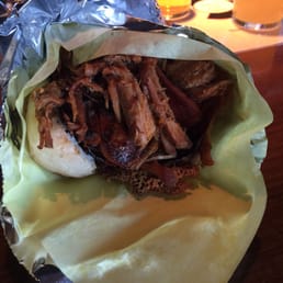 VICTORY DOGS - Updated May 2025 - 52 Photos & 90 Reviews - 1330 Popular ...