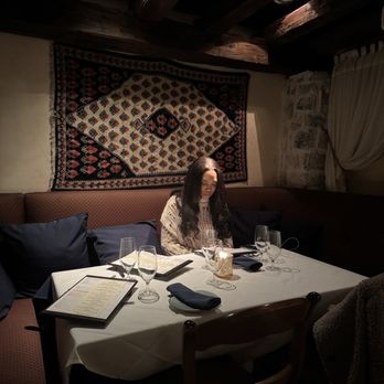 ESTIA - Updated March 2025 - 1313 Photos & 929 Reviews - 1405 Locust St ...