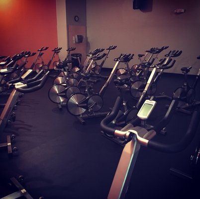 BEST FITNESS - ALBANY - 38 Photos & 84 Reviews - Gyms - 911 Central Ave ...