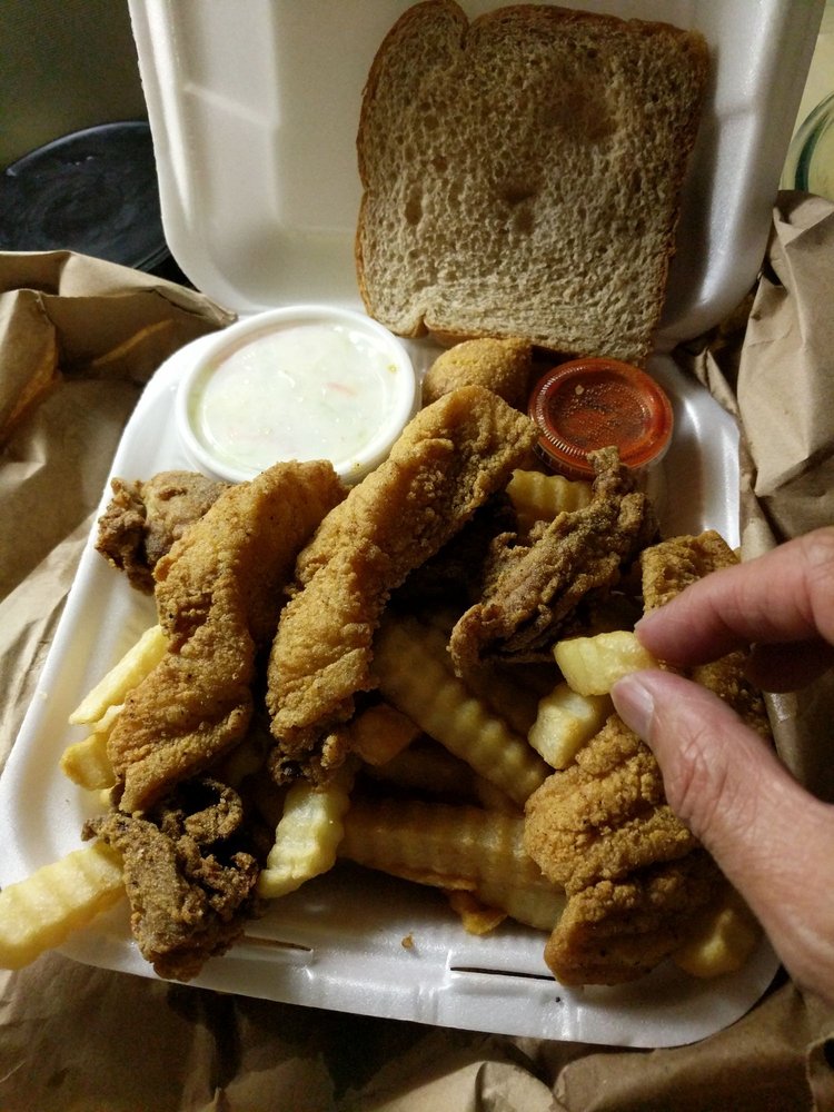 PLAZA FISH MARKET - 20 Photos & 29 Reviews - Seafood Markets - 4042 S ...