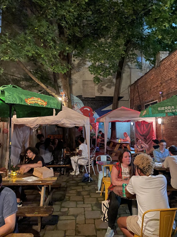 NOSTRAND AVENUE PUB - 26 Photos & 97 Reviews - 658 Nostrand Ave ...