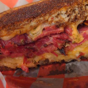 FLAT CREEK - Updated April 2025 - 61 Photos & 56 Reviews - 215 S E St ...