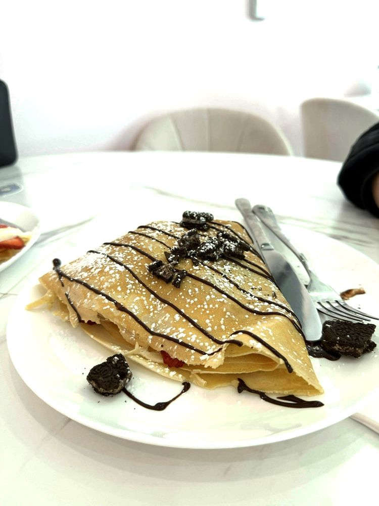 FIRST ROUND BOBA & CREPES - Updated January 2026 - 10 Reviews - 112 ...