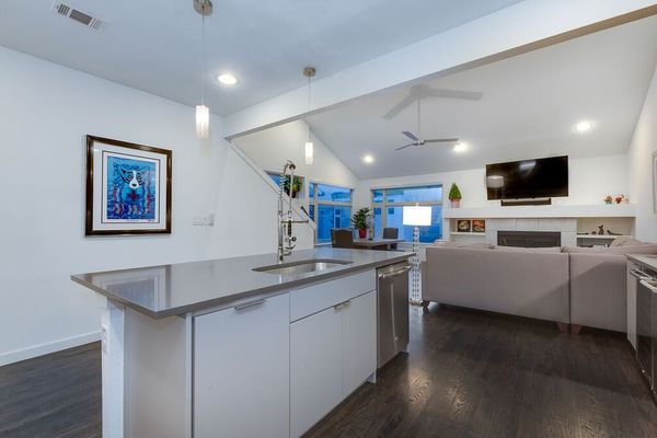 KELLY BABB - ROGERS HEALY & ASSOCIATES - 15 Photos - 3001 Knox St ...