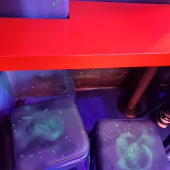 ASTROID BURGERS & WINGS - Updated October 2025 - 138 Photos & 61 ...