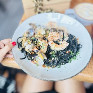 GOJI BISTRO - Updated October 2025 - 114 Photos & 187 Reviews - 4260 ...