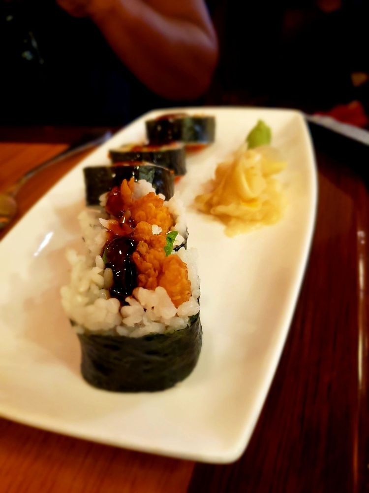 KIN DA THAI AND SUSHI RESTAURANT - 123 Photos & 197 Reviews - Sushi ...