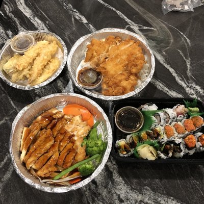 FUKI SUSHI - 134 Photos & 145 Reviews - 828 Kinderkamack Rd, River Edge ...