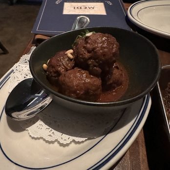 MEDI RESTAURANT & WINE BAR - Updated November 2024 - 539 Photos & 495 ...