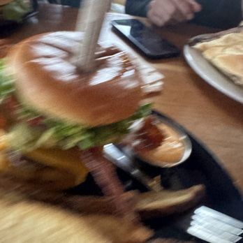 THE COMMONWEALTH - Updated July 2025 - 254 Photos & 336 Reviews - 10 ...