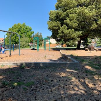 UNION LANDING PARK - Updated December 2025 - 11 Reviews - Regents Blvd ...