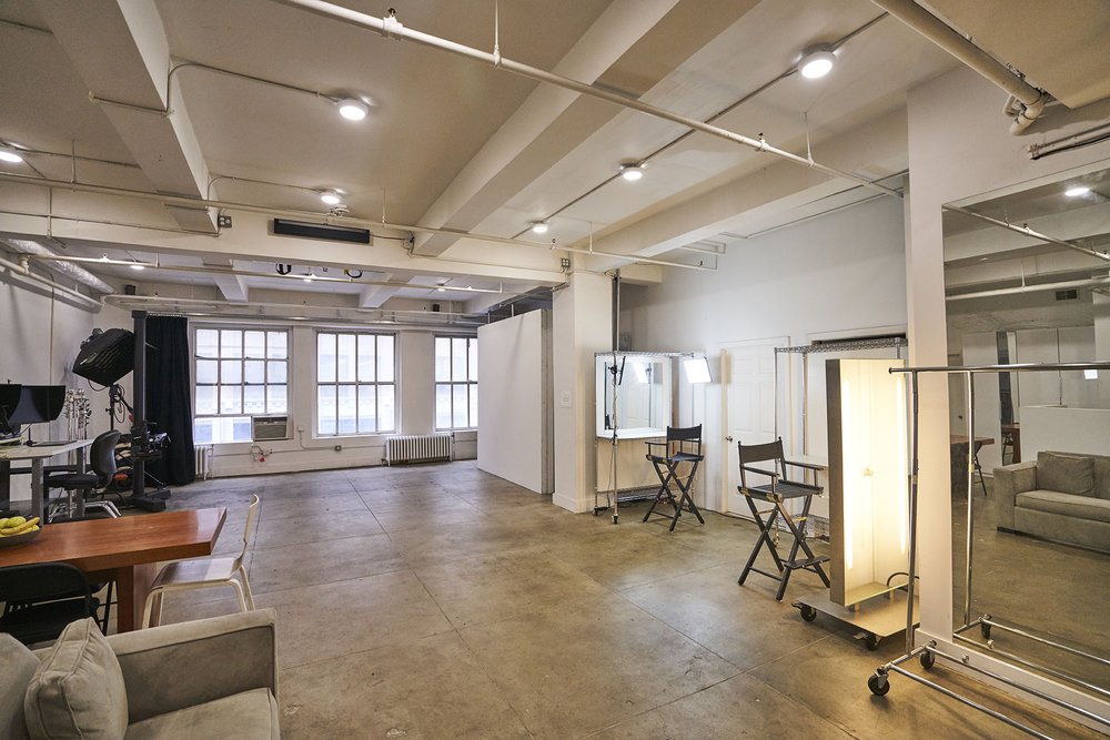 PHOTOSTUDIO NYC - Updated October 2024 - 325 W 37th St, New York, New ...