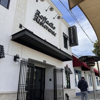 RAFFAELLO RISTORANTE - Updated February 2025 - 1540 Photos & 2157 ...