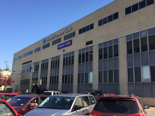 HEALTHPARTNERS CLINIC - Updated December 2025 - 25 Reviews - 2500 Como ...