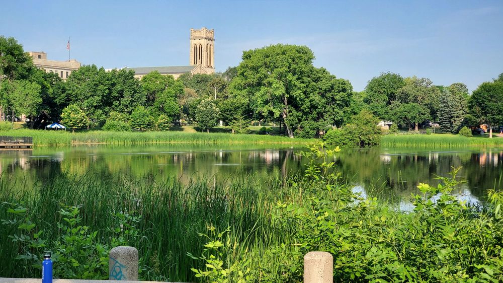 LORING PARK - Updated December 2025 - 242 Photos & 84 Reviews - 1382 ...