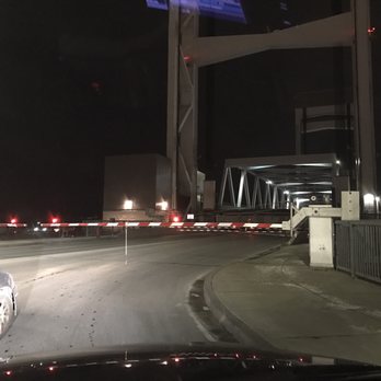 CHELSEA STREET BRIDGE - Updated November 2025 - 27 Photos - 620 Chelsea ...