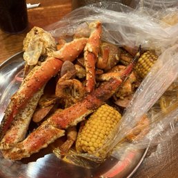 CAPTAIN HOOK SEAFOOD Updated February 2025 18 Photos 33 Reviews 2880 E Harmony Rd Fort Collins Colorado Seafood Restaurant Reviews Phone Number Yelp