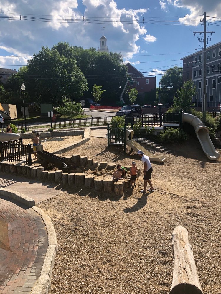 HENRY LAW PARK AND SPLASHPAD - Updated August 2025 - 1 Washington St ...