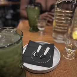 WATERSHED - Updated January 2026 - 222 Photos & 427 Reviews - 601 N ...