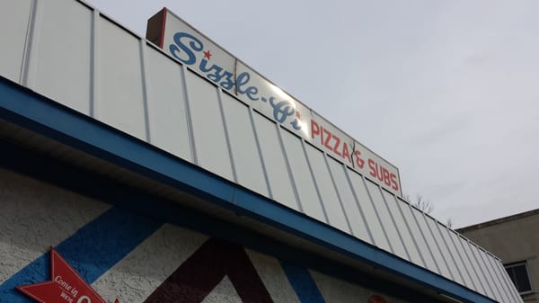 SIZZLE PI - Updated September 2025 - 26 Photos & 48 Reviews - 366 ...