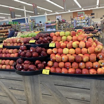 VONS - Updated December 2025 - 91 Photos & 197 Reviews - 18439 Ventura ...