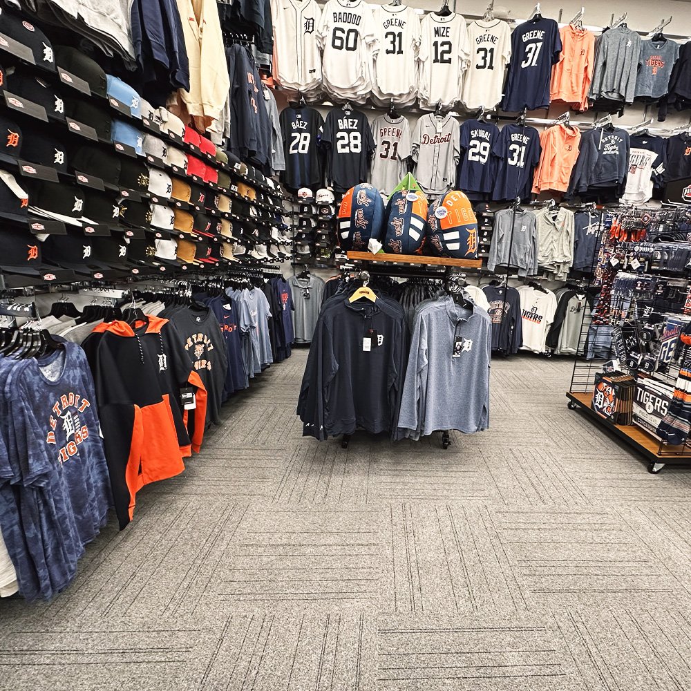 RALLY HOUSE MACOMB MALL - Updated September 2025 - 13 Photos - 32427 ...