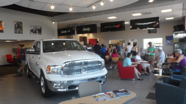 Crown Chrysler Dodge Jeep Ram Holland Mi