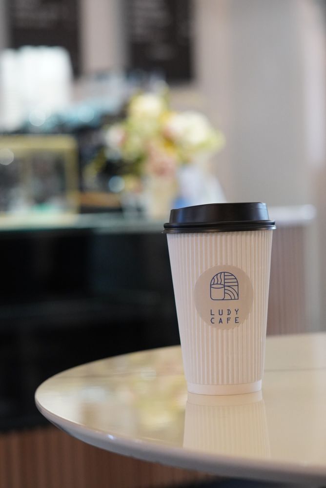 LUDY CAFE - Updated November 2025 - 55 Photos & 10 Reviews - 7 North Astor St, Irvington, New ...